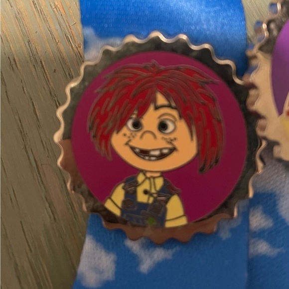 Disney | Other | Disney Pixar Up Collector Pins Carl Ellie Like New ...